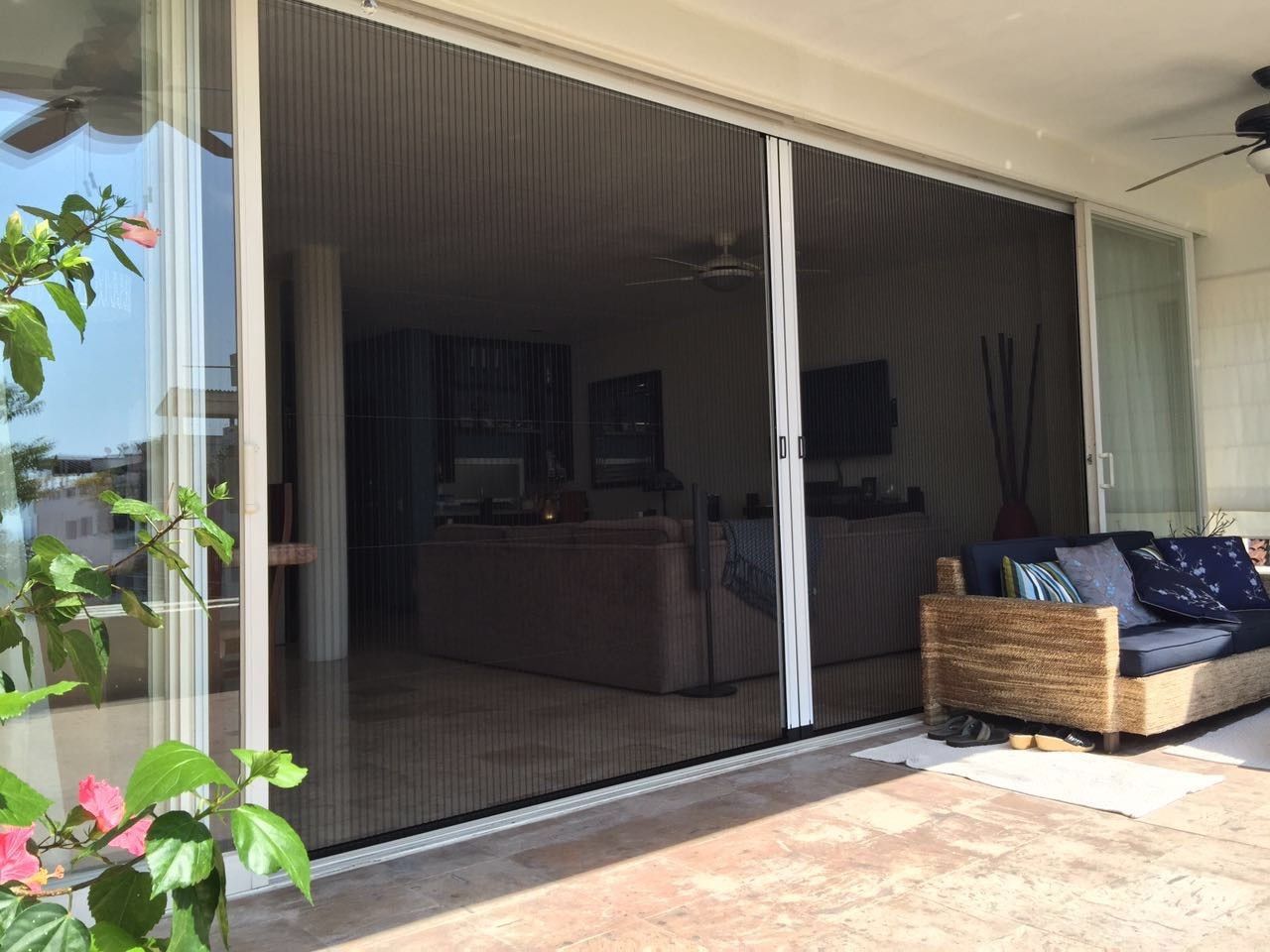 Mosquitero Enrollable VistaView, el especialista para claros extendidos ...